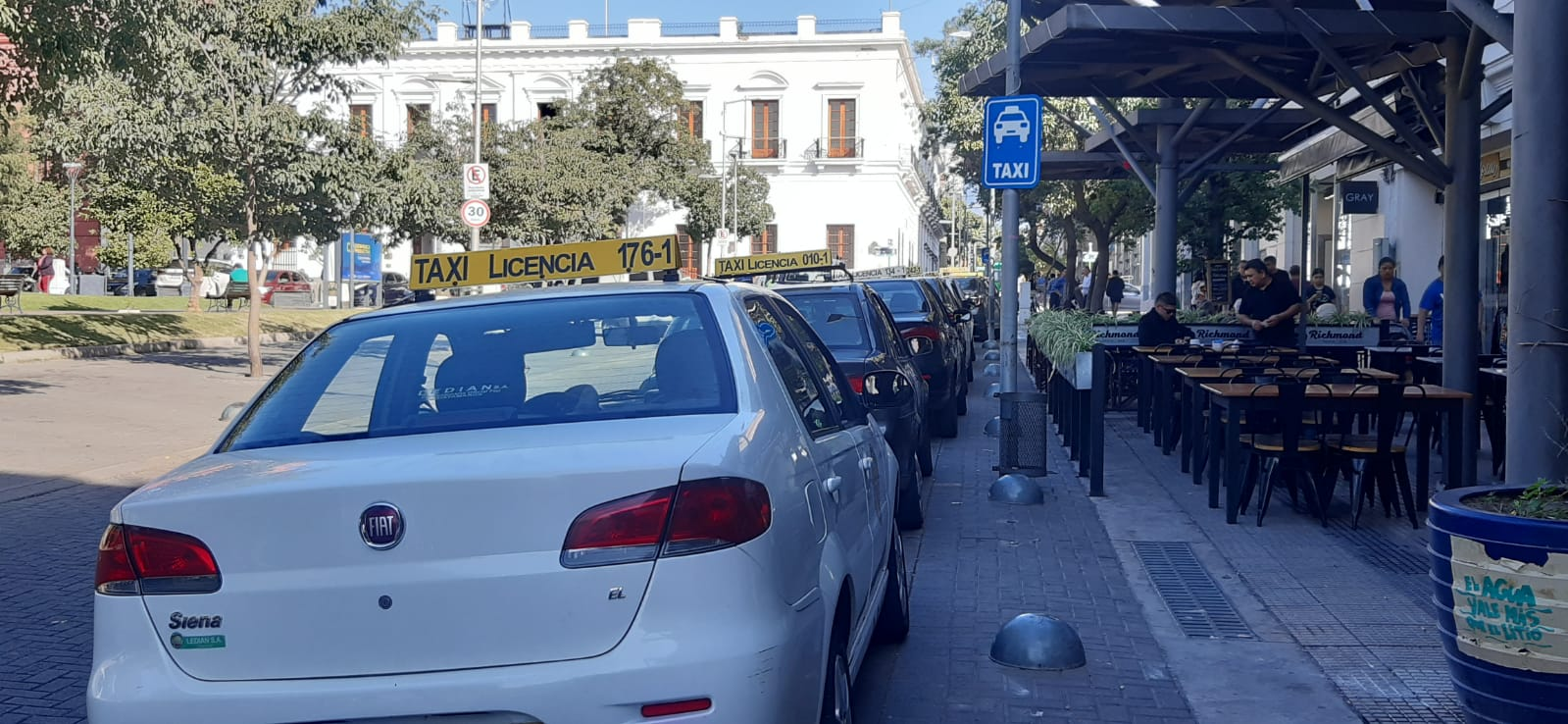 Nuevo aumento en las tarifas de taxis y remises: Conocé los nuevos ...