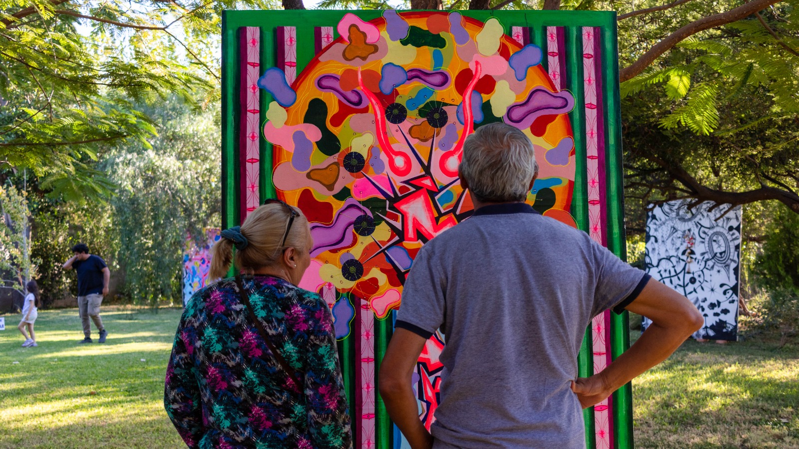 El pintor Nicolás Leiva presenta su muestra "Historia de un día" en el Museo Laureano Brizuela ...