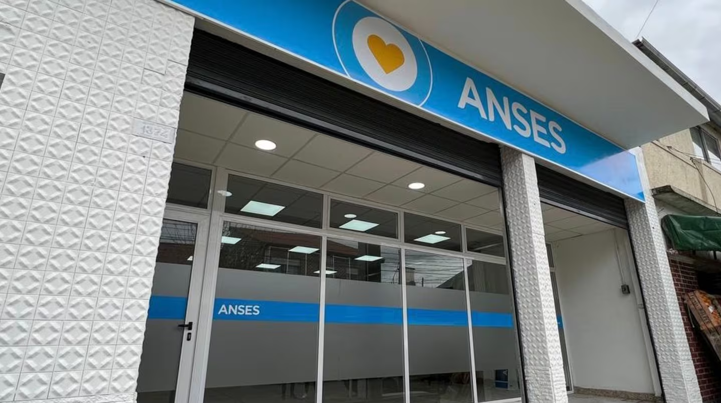 ANSES: quiénes son los únicos que podrán cobrar el bono extra de $330. ...