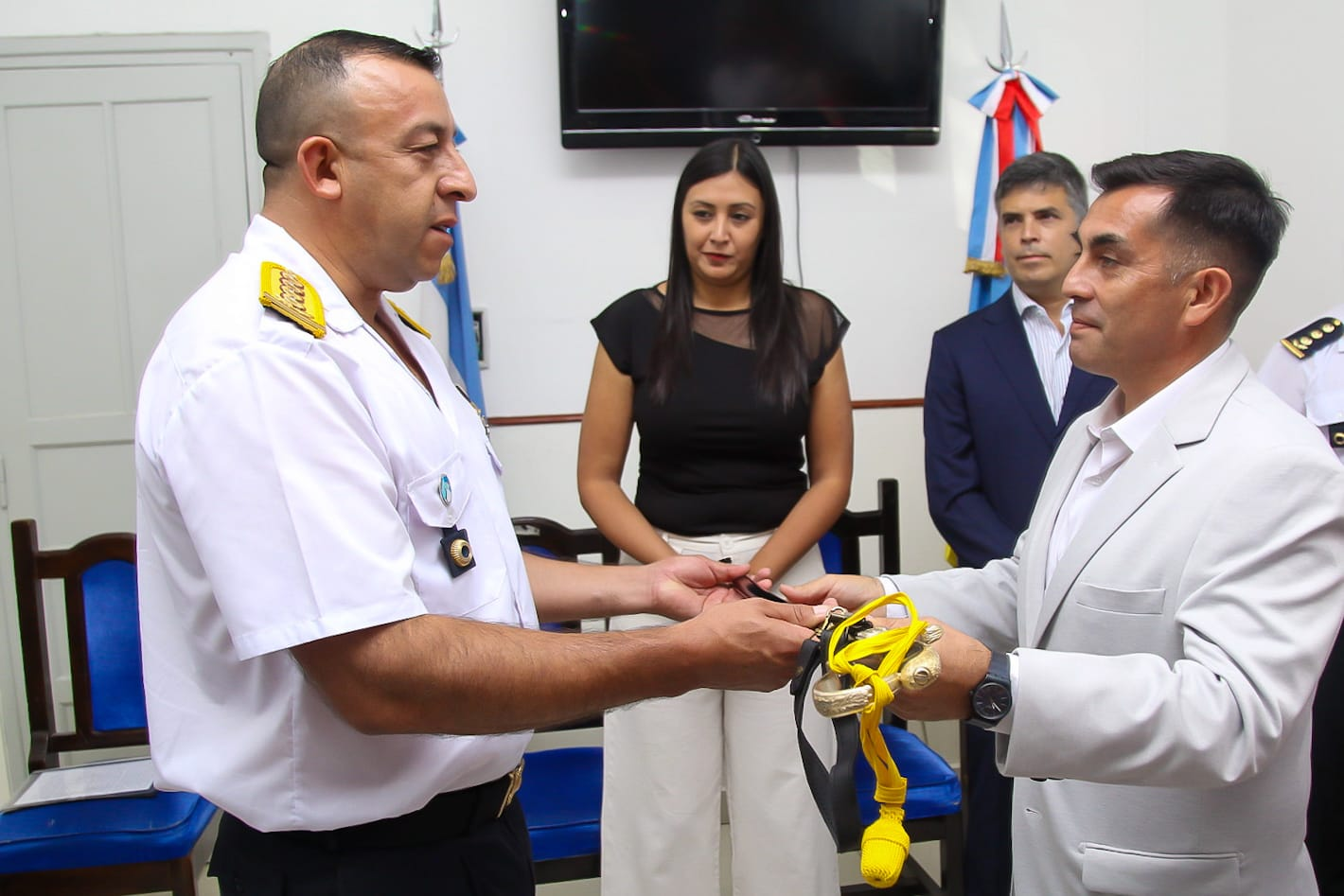 Asumió el nuevo jefe de la Policía, Comisario Walter Quiroga - La Unión ...