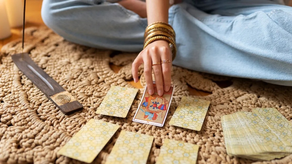 Tarot como terapia alternativa - La Unión Digital
